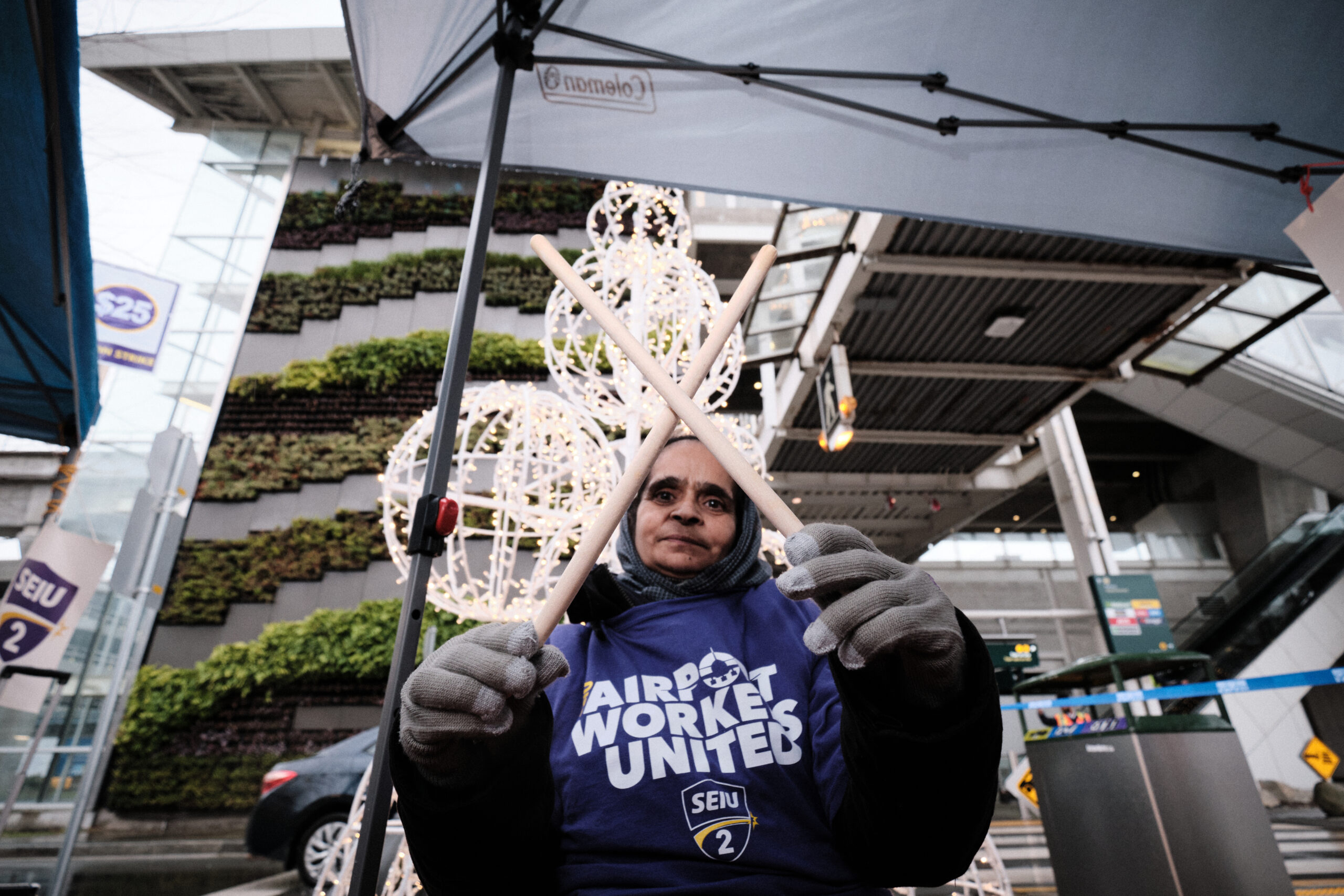YVR Janitor Strike - JUSTICE FOR JANITORS
